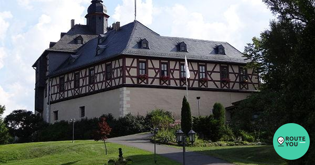 Schloss Eichicht - Schloss | RouteYou