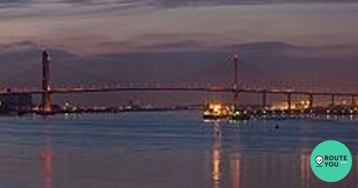 Queen Elizabeth II Bridge - POI | RouteYou