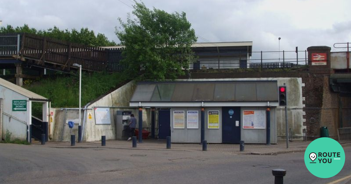 Hersham railway station - Trainstation | RouteYou