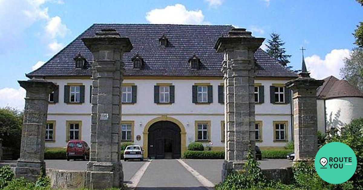 Schloss Pfaffendorf - Schloss | RouteYou