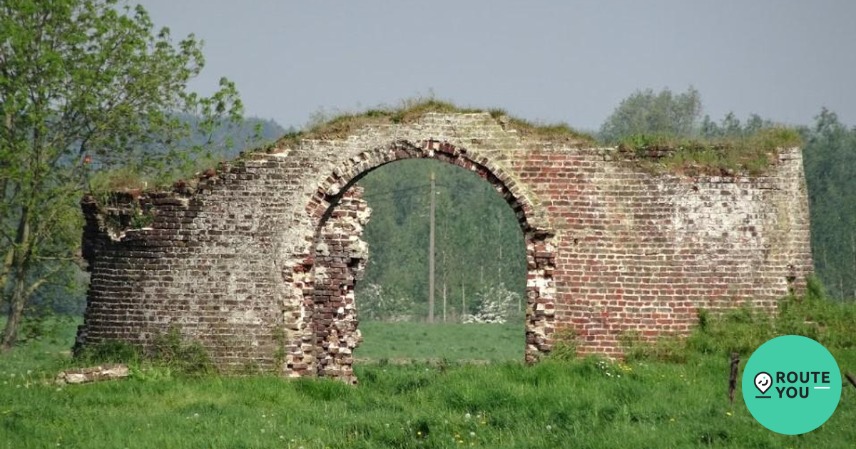 Puin van een korenwindmolen - POI | RouteYou
