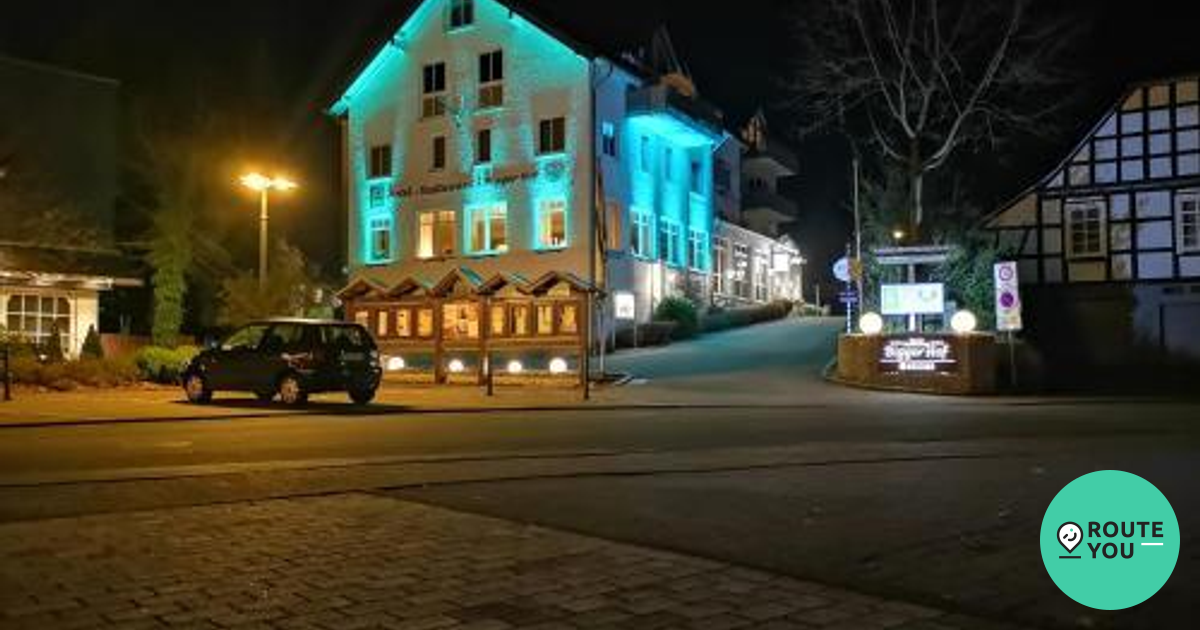 Hotel Bigger Hof - Wirtshaus Platzhirsch am Jahnplatz - Hotel | RouteYou